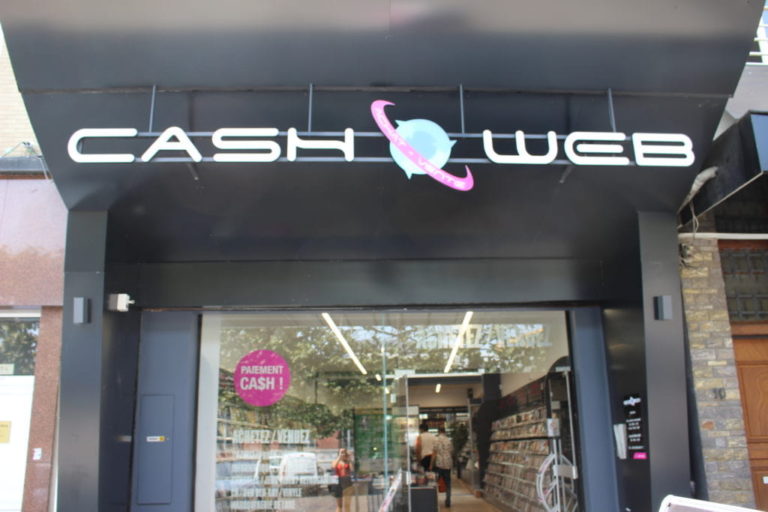 Cash Web - Boutique de revente d'articles d'occasion